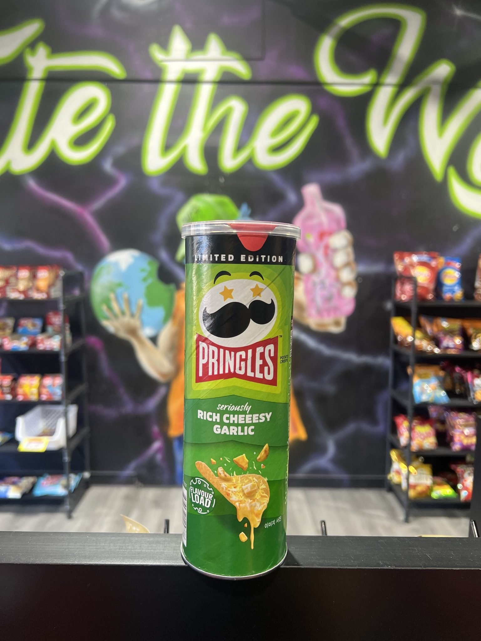 Pringles Rich Cheesy Garlic 102g (Korea) - Exotic Cravings
